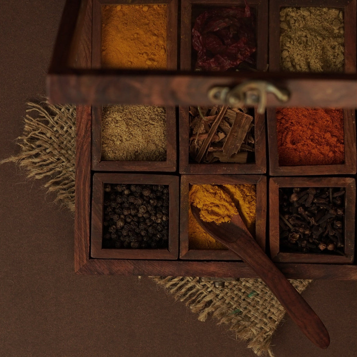 Whole Spices (Hand-picked) – Spice Basket